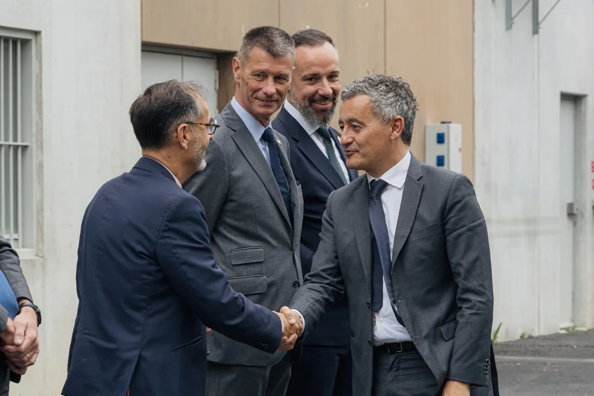 Gérald Darmanin en visite à Béziers : prison, psychiatrie et ...